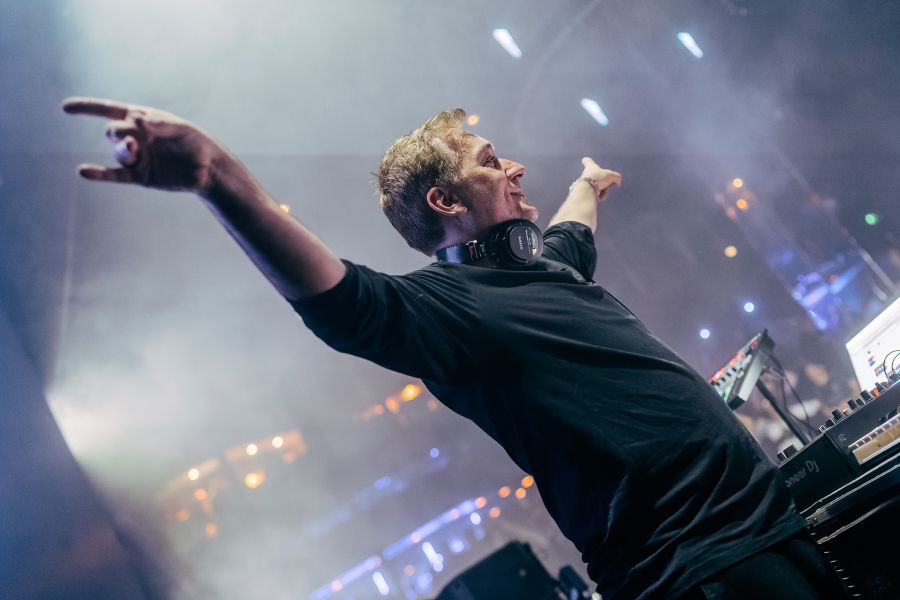 PAUL VAN DYK RETURNS WITH HIS FIRST ARTIST ALBUM IN 5 YEARS – ‘THIS ...